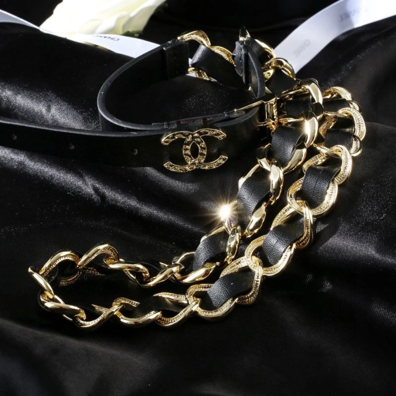 Cut-rate Chanel Necklaces