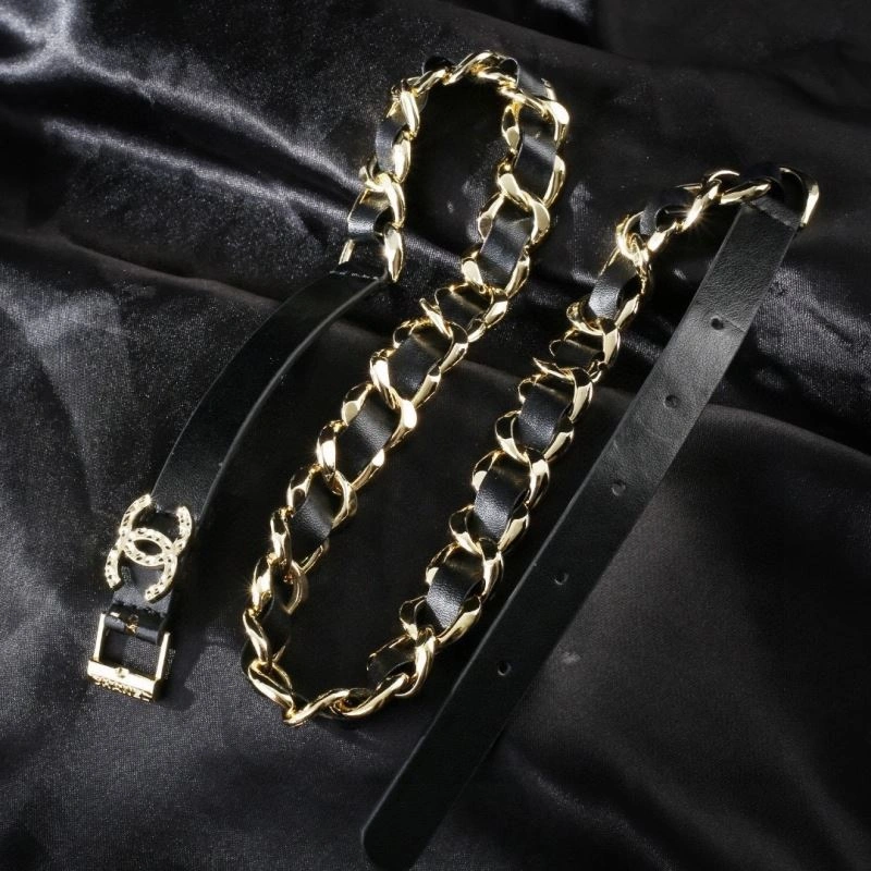 Cut-rate Chanel Necklaces