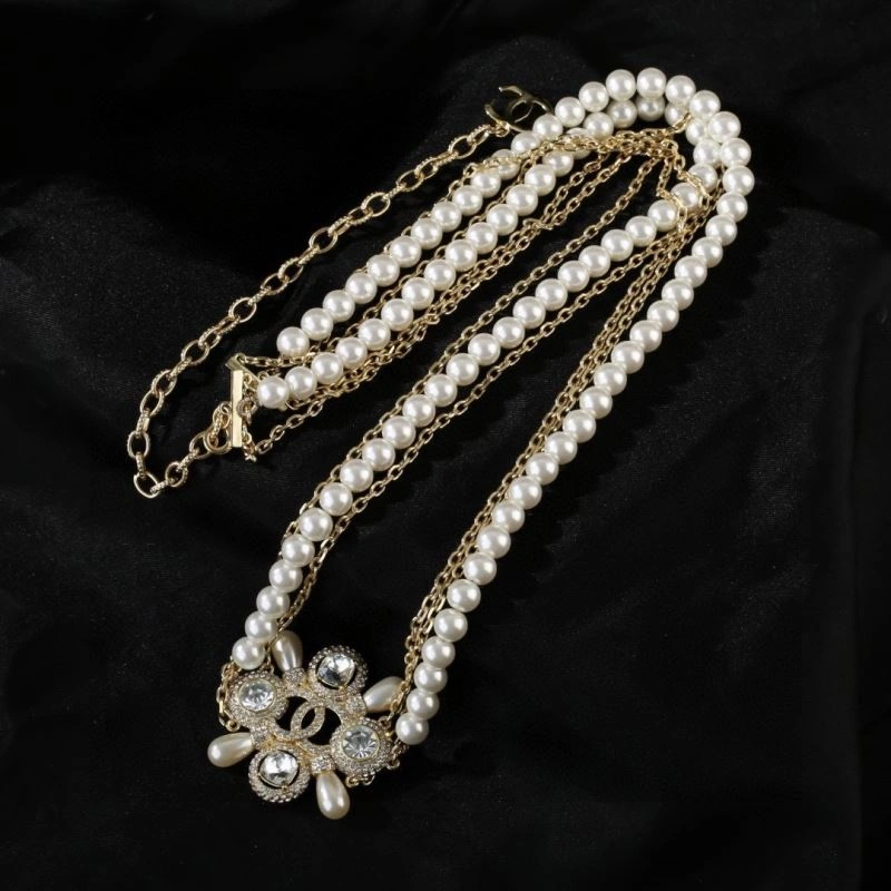 Cut-rate Chanel Necklaces