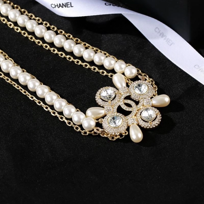 Cut-rate Chanel Necklaces