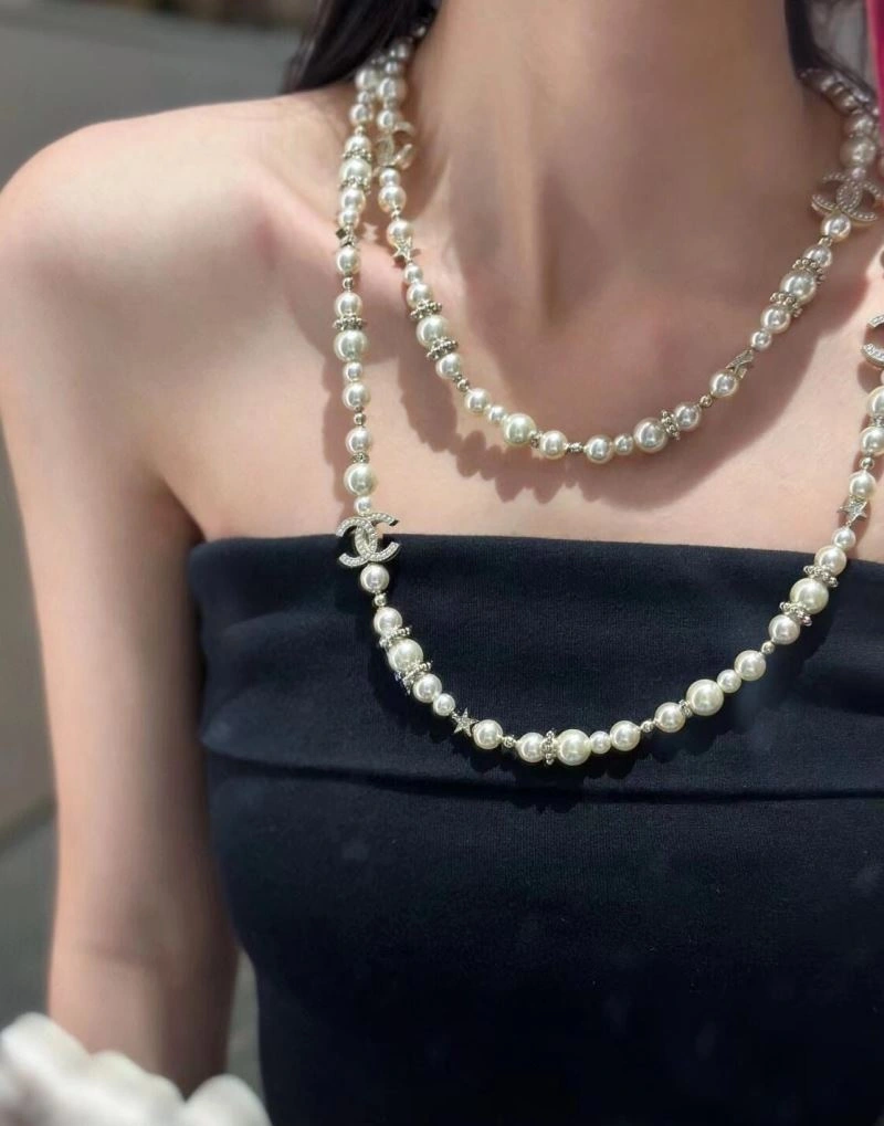 Cut-rate Chanel Necklaces