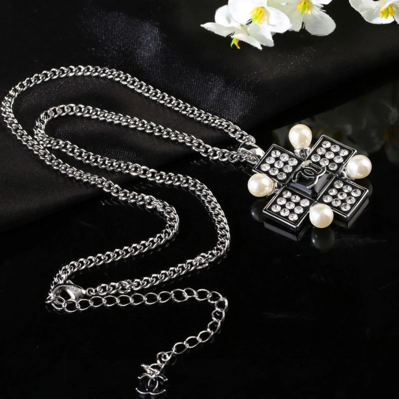 Economical Chanel Necklaces