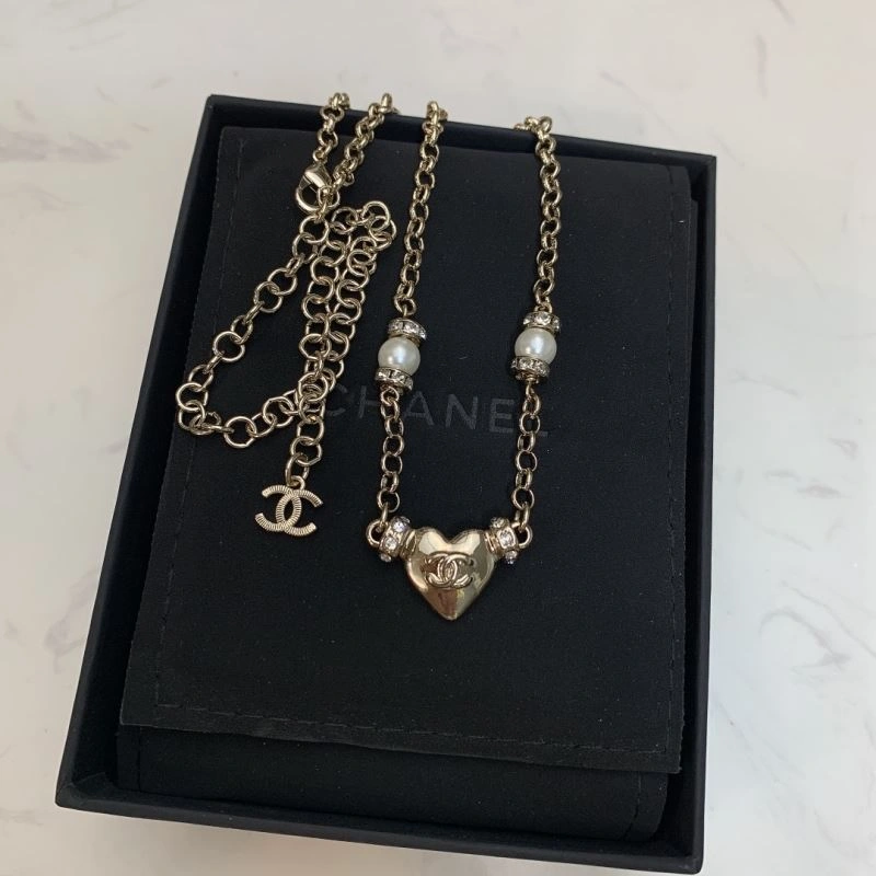Original Chanel Necklaces