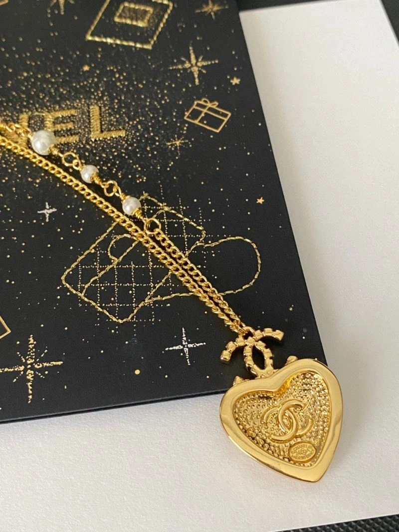 Low-cost Chanel Necklaces