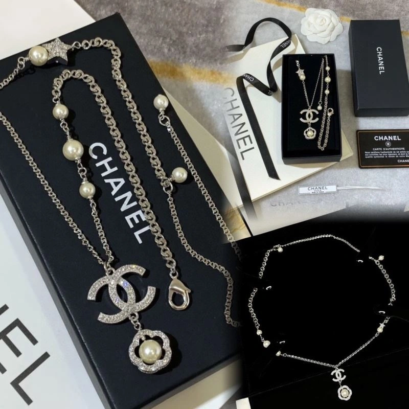 Bargain Chanel Necklaces