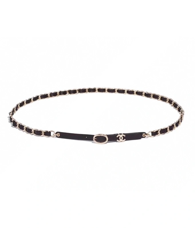 Top mirror Chanel Necklaces