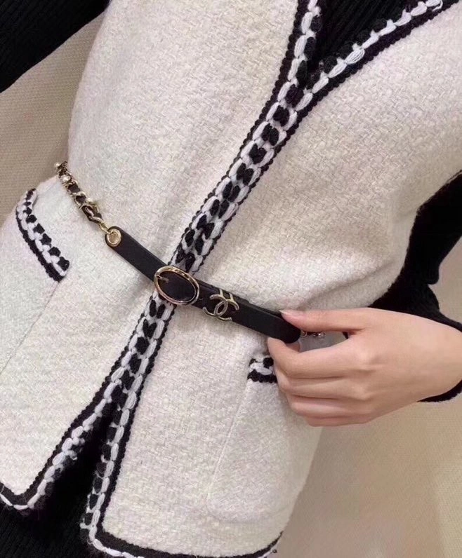 Top mirror Chanel Necklaces