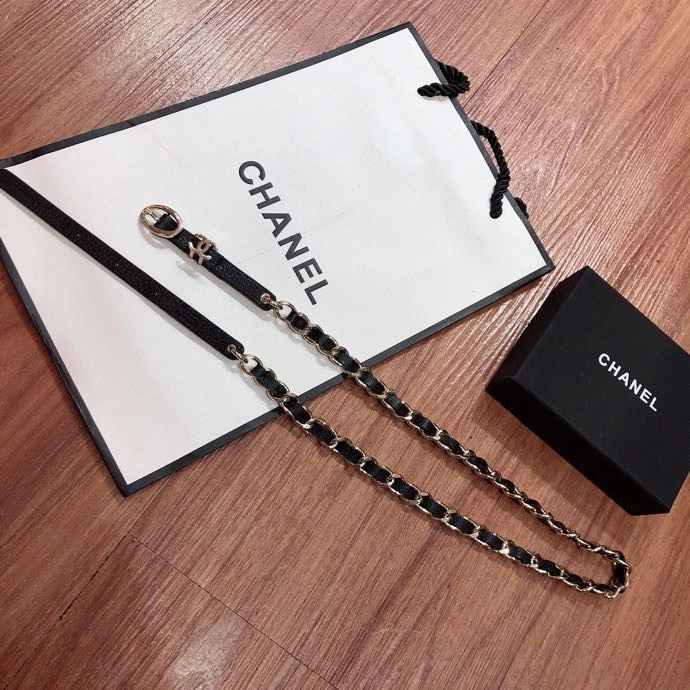 Top mirror Chanel Necklaces