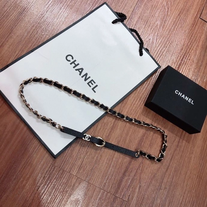 Top mirror Chanel Necklaces