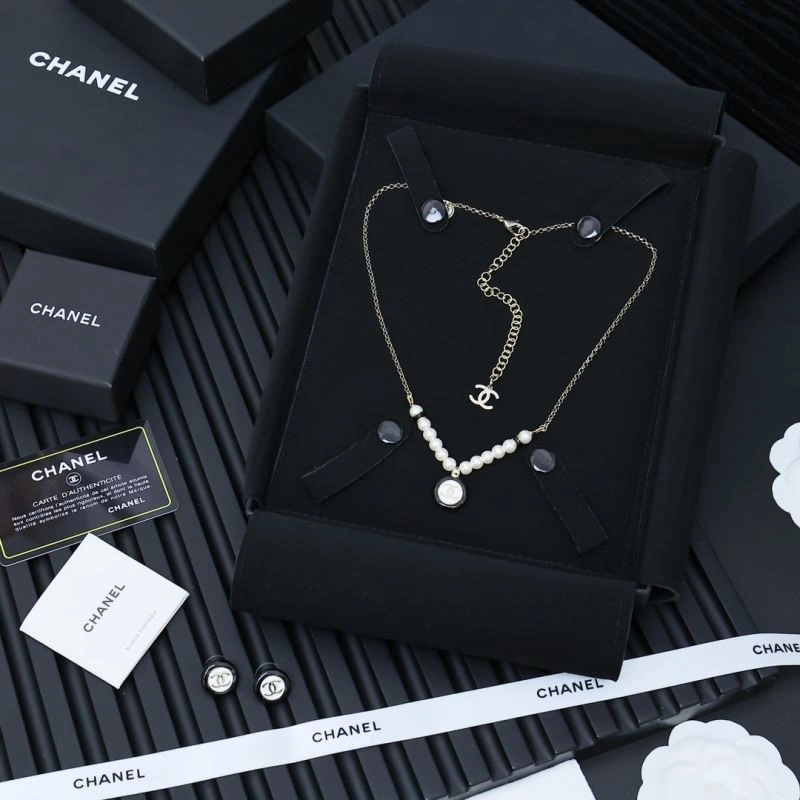 Discounted Chanel Necklaces