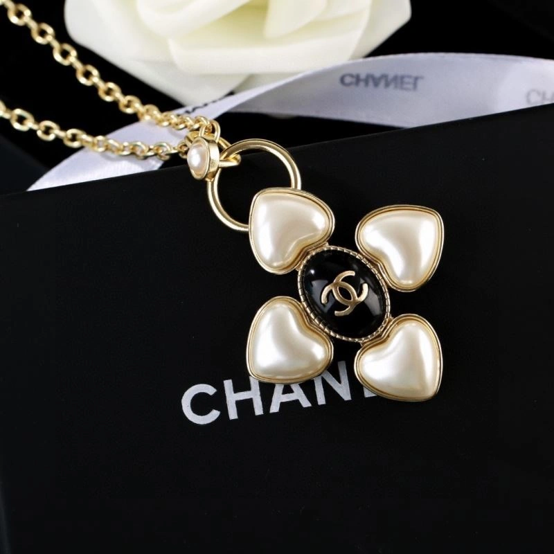 Brand-authenticated Chanel Necklaces