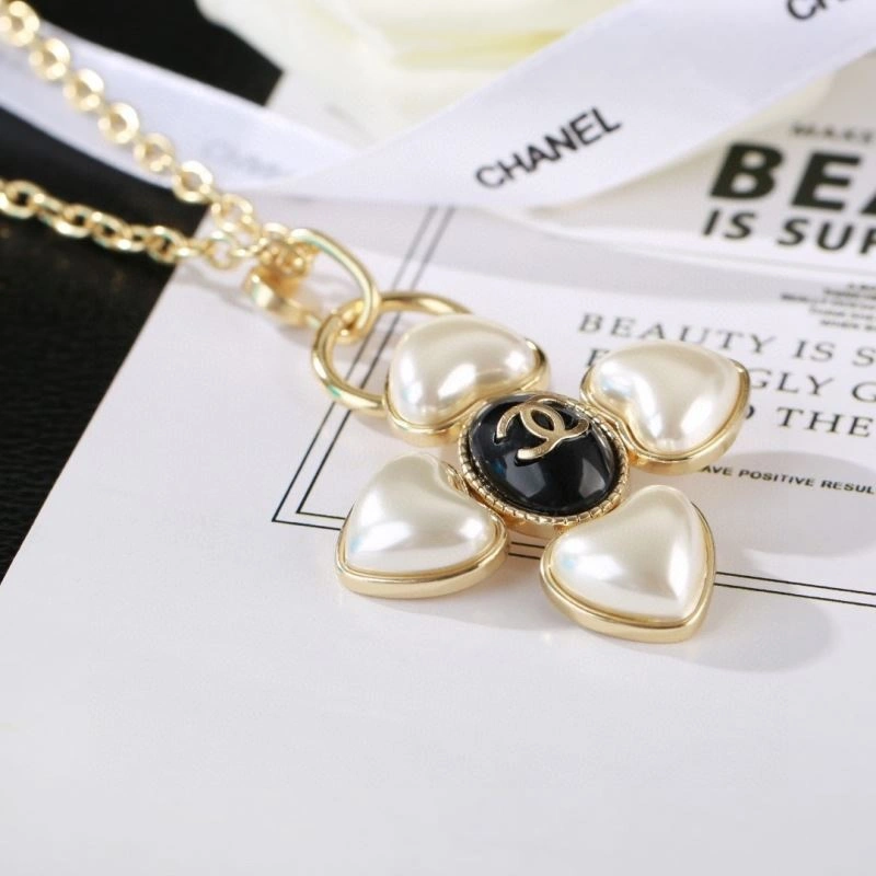 Brand-authenticated Chanel Necklaces