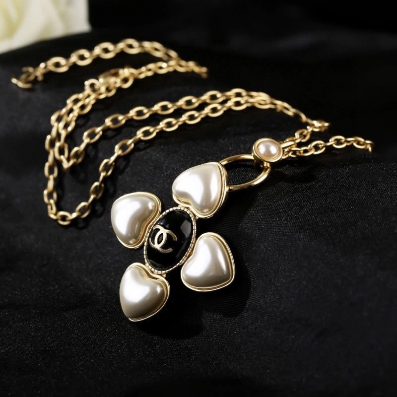 Brand-authenticated Chanel Necklaces