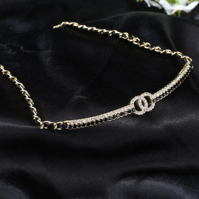 Top match Chanel Necklaces