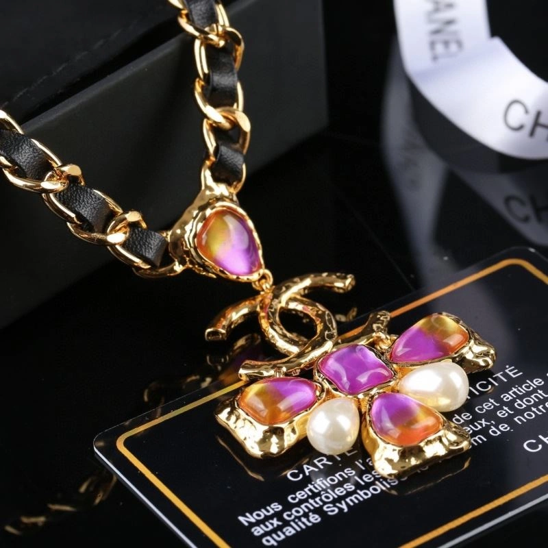 Cut-rate Chanel Necklaces