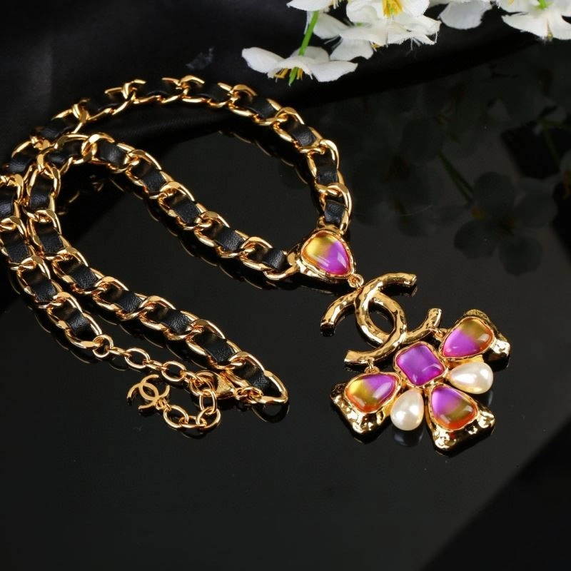 Cut-rate Chanel Necklaces