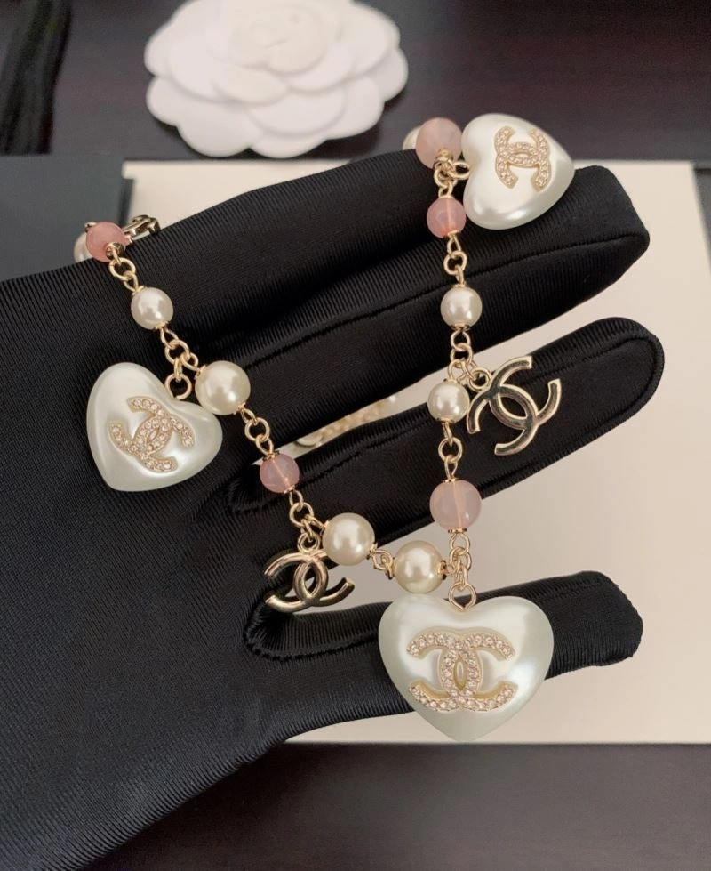 Cut-rate Chanel Necklaces