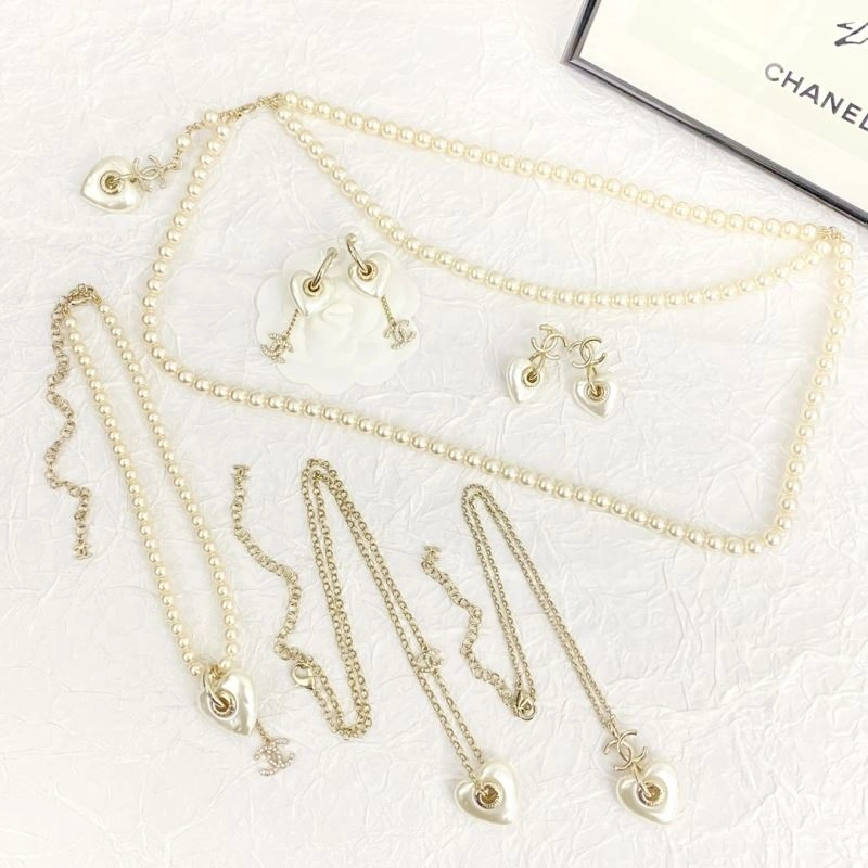 1:1 copy Chanel Necklaces