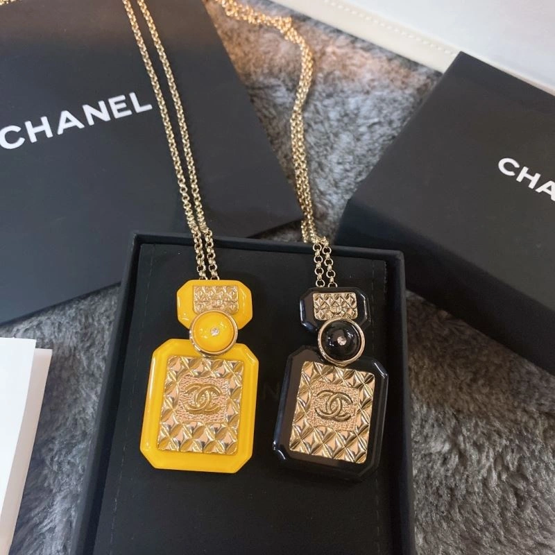 Chanel Necklaces