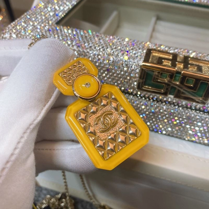 Discounted Chanel Necklaces