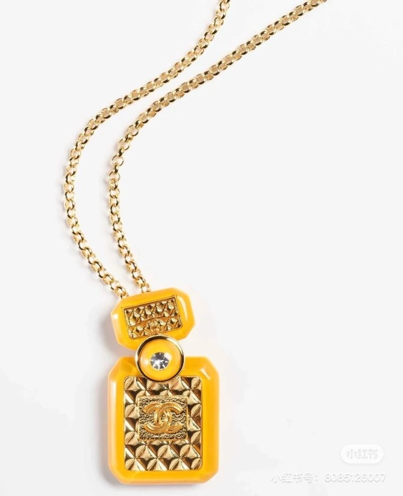 Discounted Chanel Necklaces