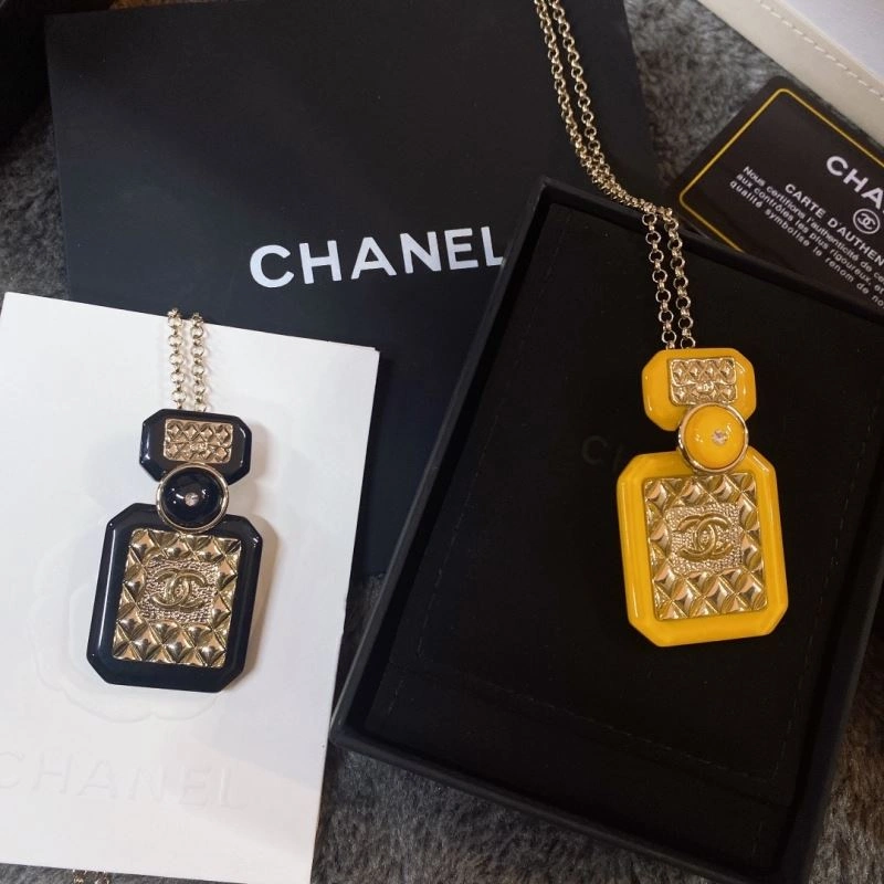 Discounted Chanel Necklaces