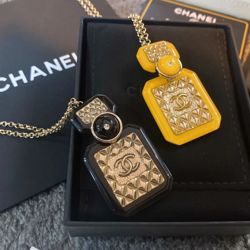 Discounted Chanel Necklaces
