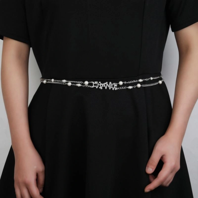 Top mirror Chanel Necklaces