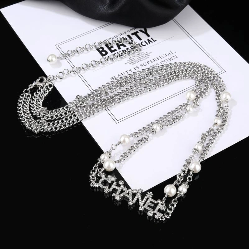 Top mirror Chanel Necklaces