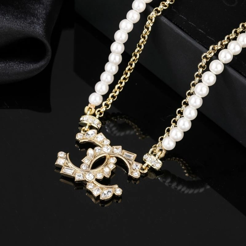 Cut-rate Chanel Necklaces
