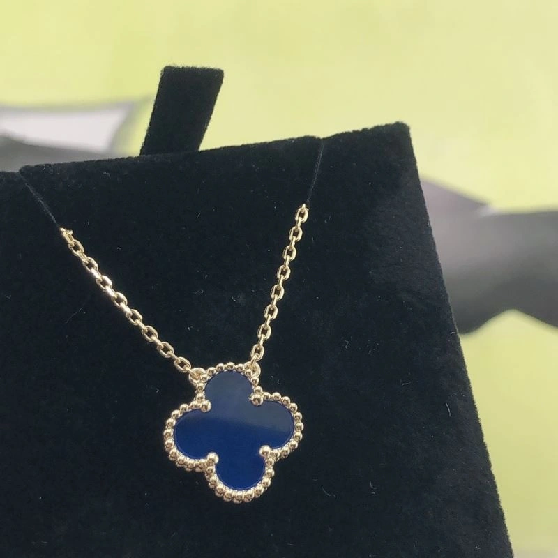 Accurate model Chanel Necklaces