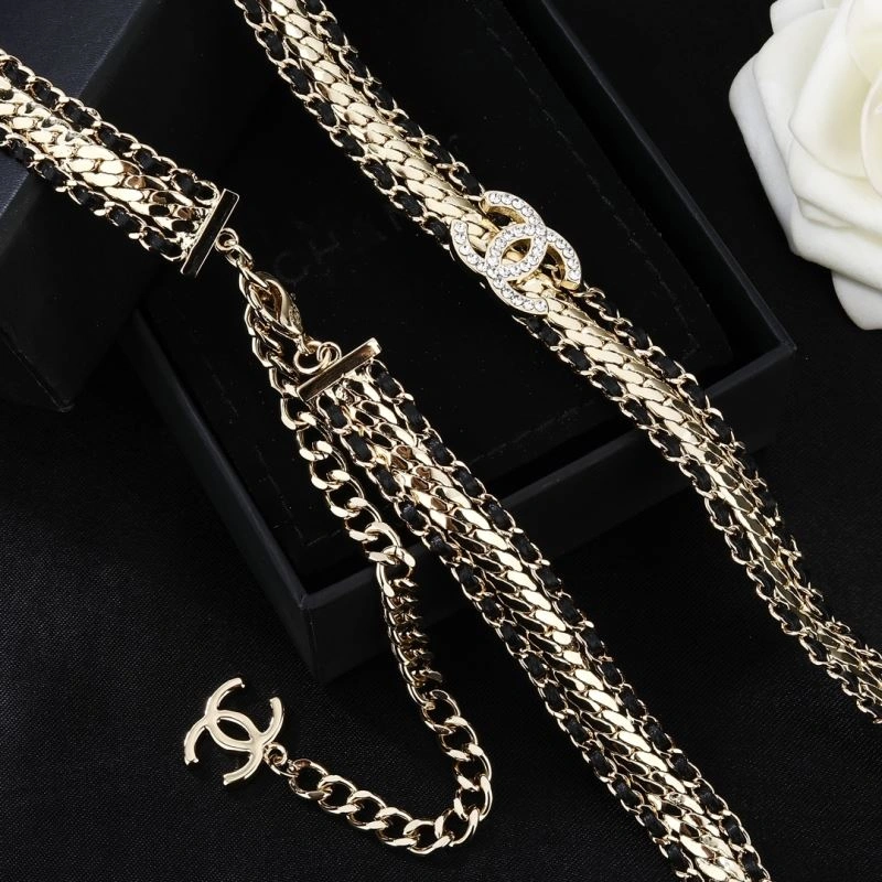 Bargain Chanel Necklaces