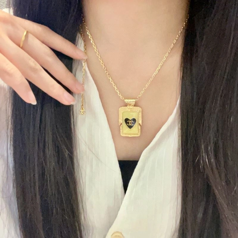 Chanel Necklaces