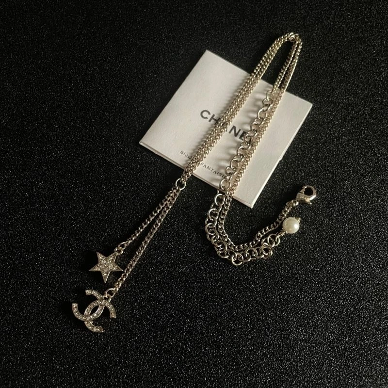 Accurate model Chanel Necklaces