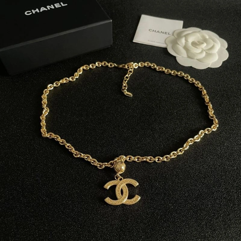 Inexpensive Chanel Necklaces