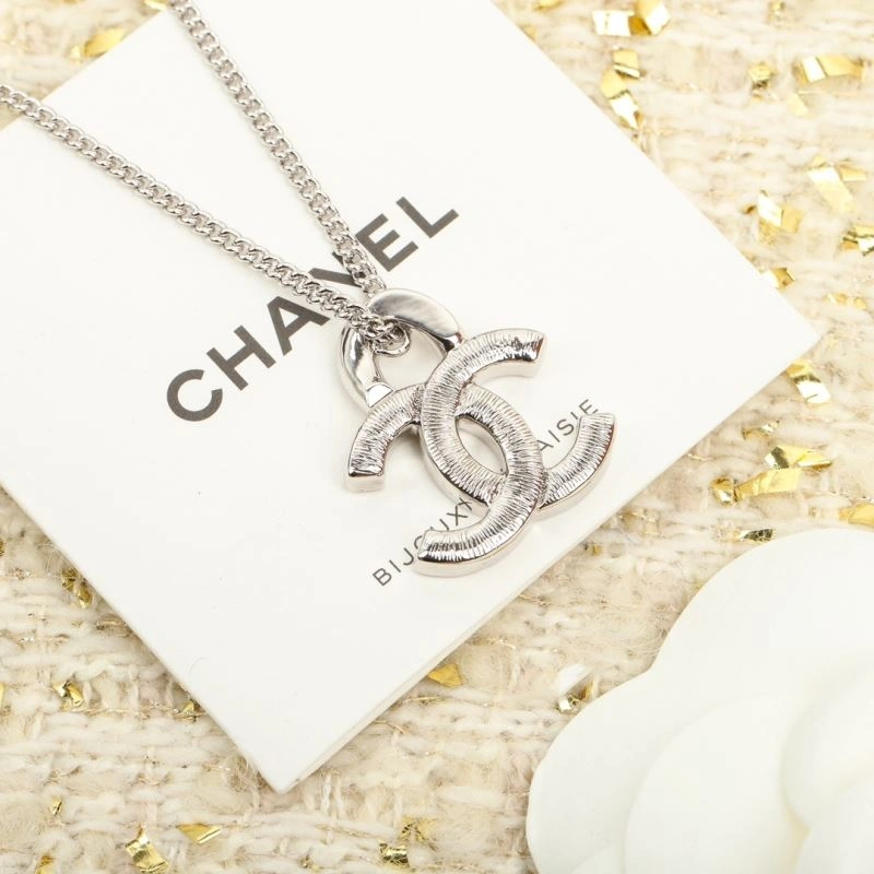 High accuracy Chanel Necklaces