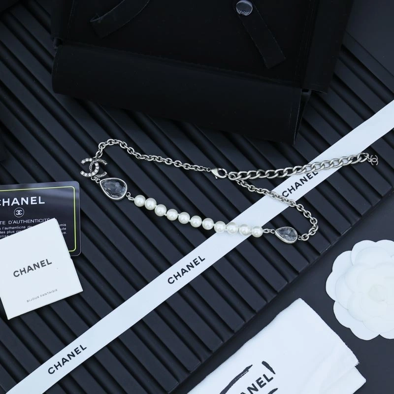 Low-cost Chanel Necklaces