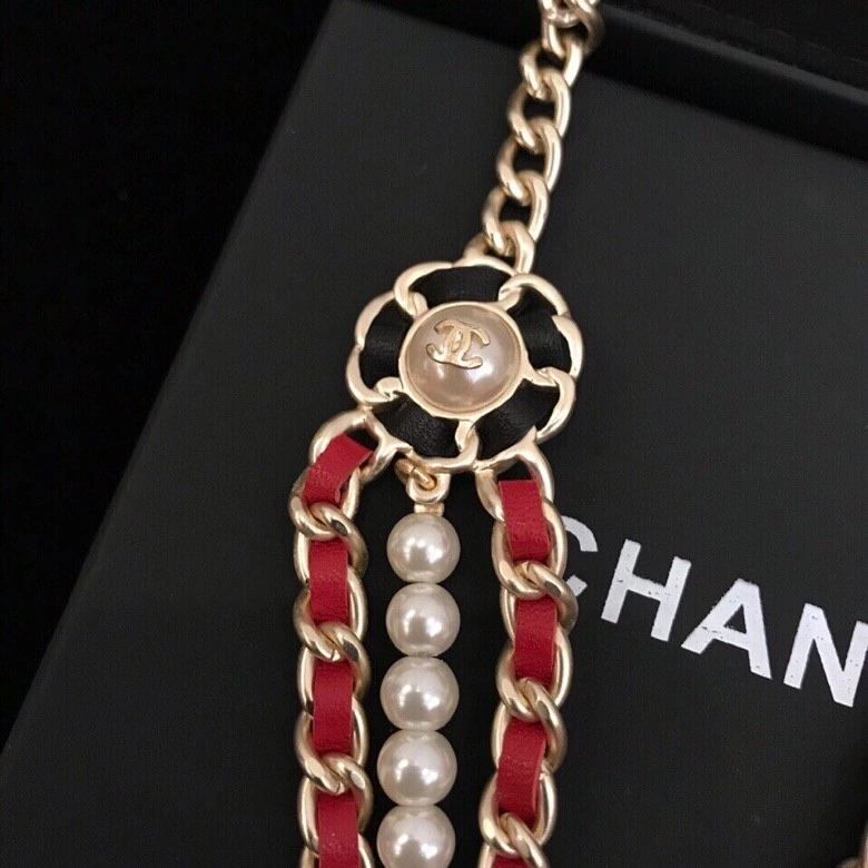 Indistinguishable Chanel Necklaces