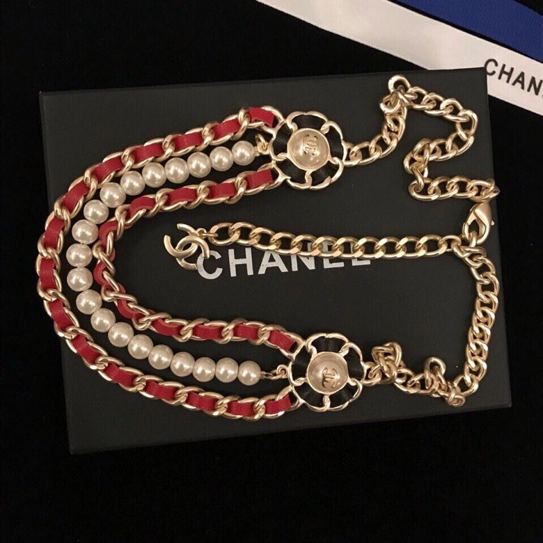 Indistinguishable Chanel Necklaces