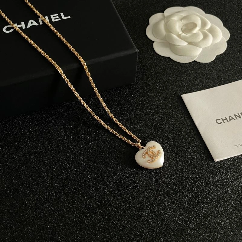 Original Chanel Necklaces