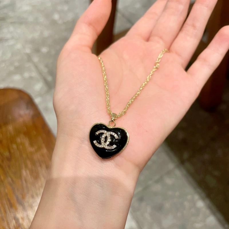 Real Chanel Necklaces