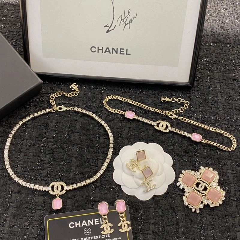 Reasonably priced Chanel Necklaces