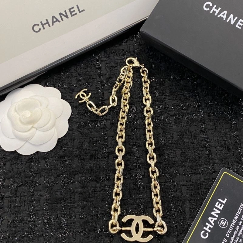Inexpensive Chanel Necklaces