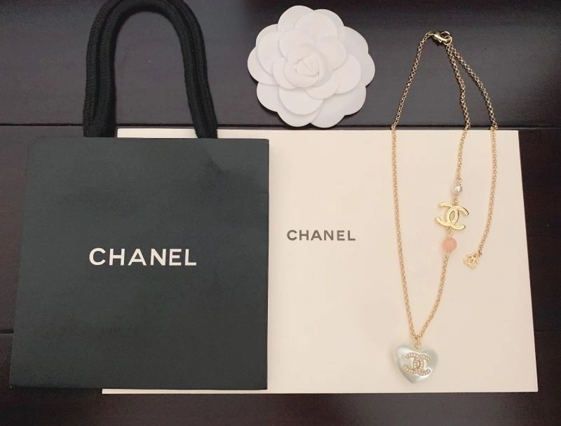 Perfect replica Chanel Necklaces