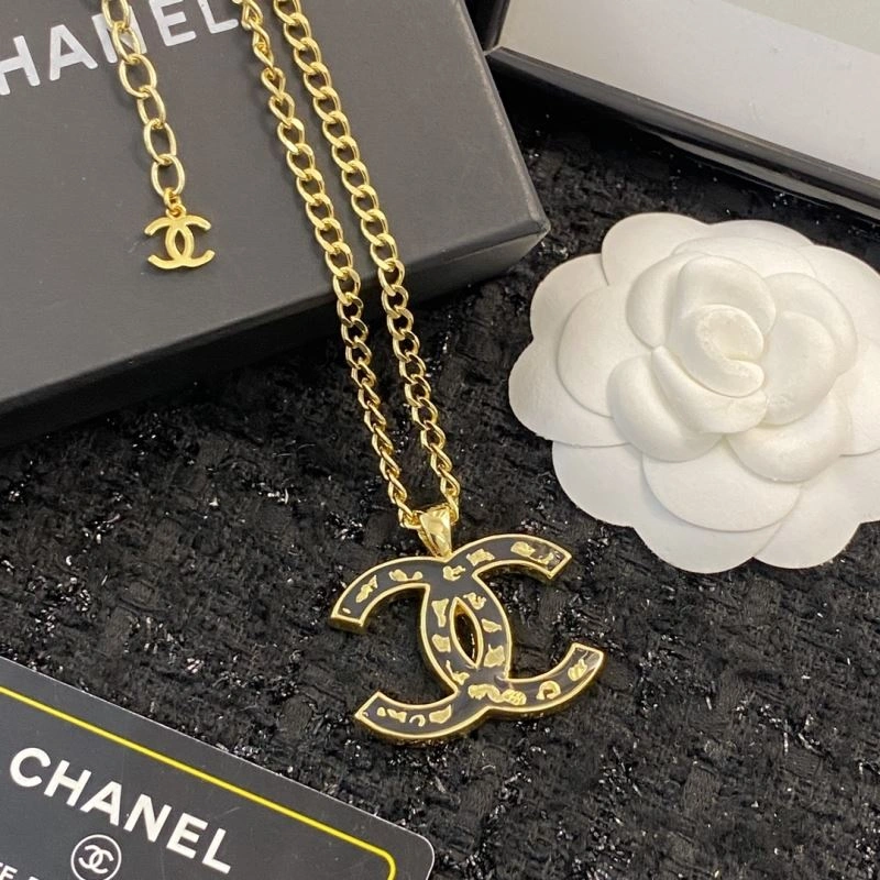 Cut-rate Chanel Necklaces