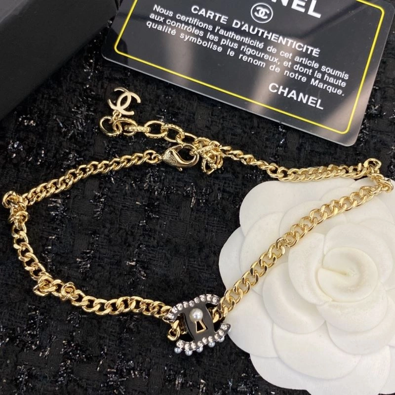 Accurate model Chanel Necklaces