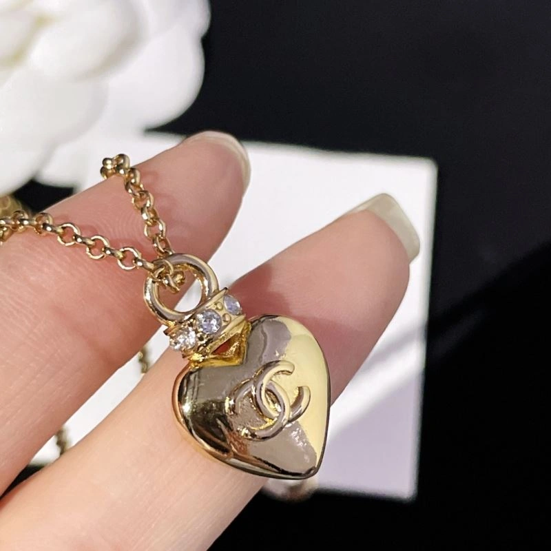 Indistinguishable Chanel Necklaces