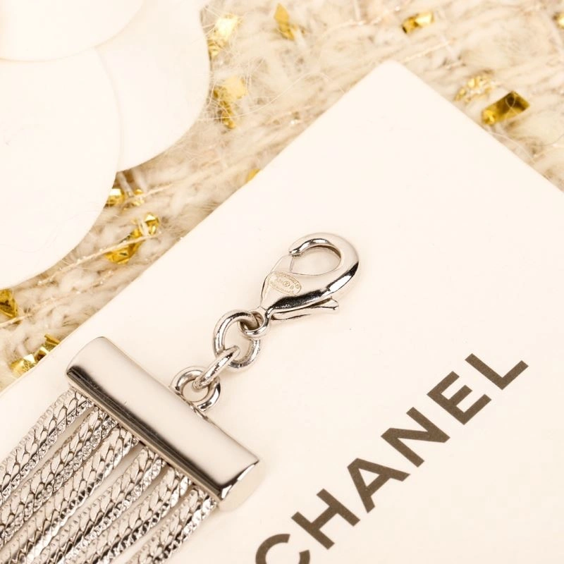 Low-cost Chanel Necklaces