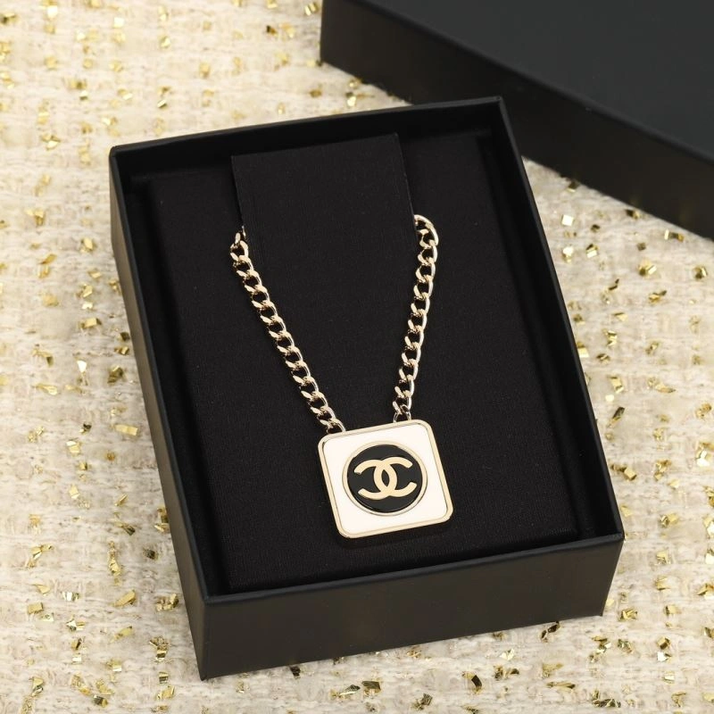 Indistinguishable Chanel Necklaces