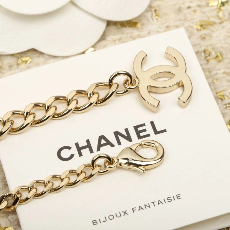 Bargain Chanel Necklaces